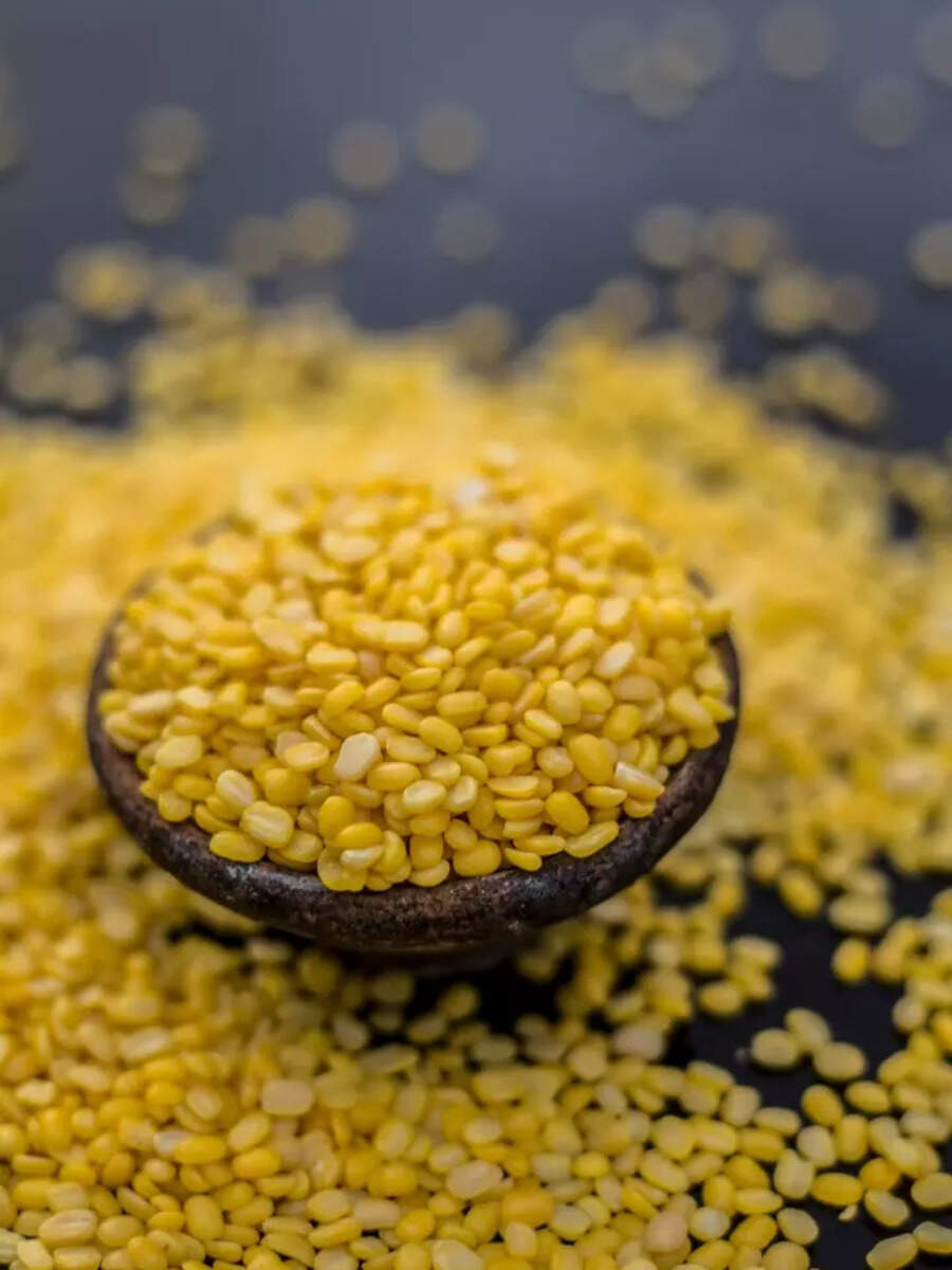 10 benefits of eating Moong Dal daily | Times of India
