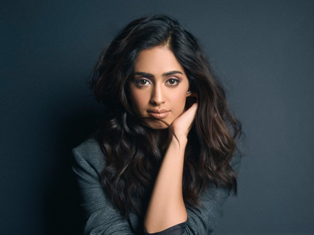 Sini Shetty introduces the all-new EV by Amphere, an electric scooter like no other!