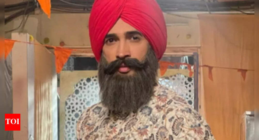 Actor Karan Sharma loving his 'Sardarji' look in 'Udaariyaan' | - Times ...