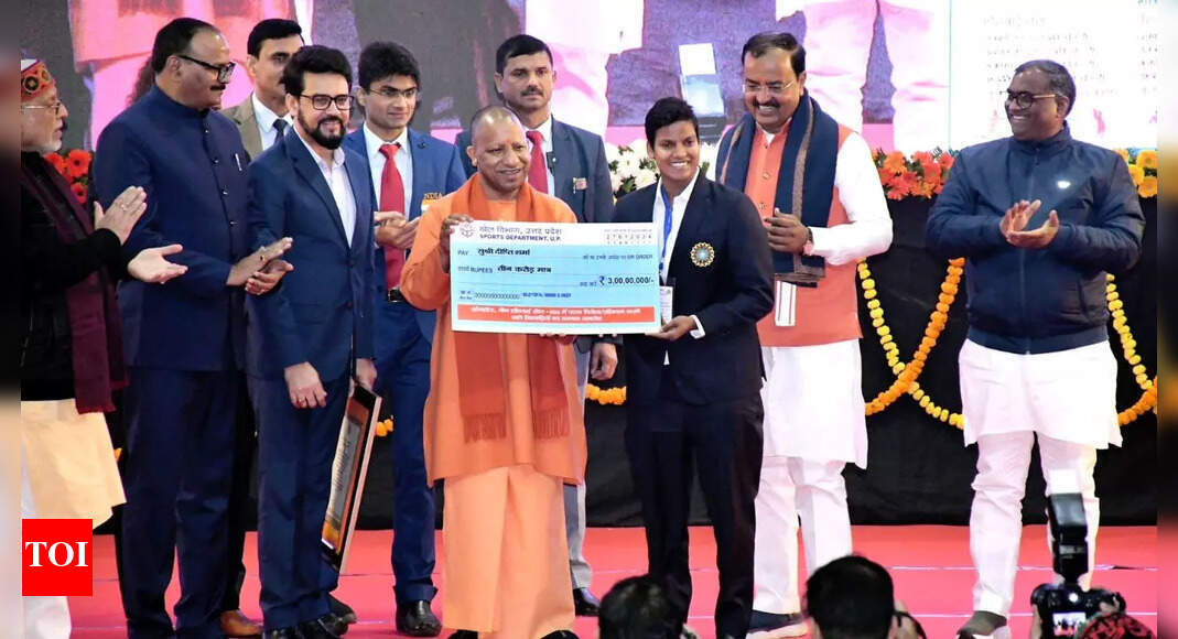 Deepti Sharma becomes DSP in Uttar Pradesh Police | Cricket News ...