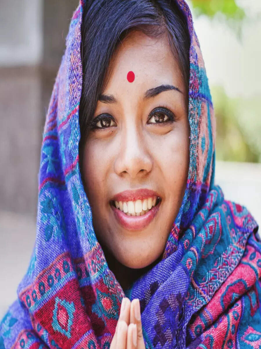 Forehead Tilak And Its Colour: How It Affects You | Times Now