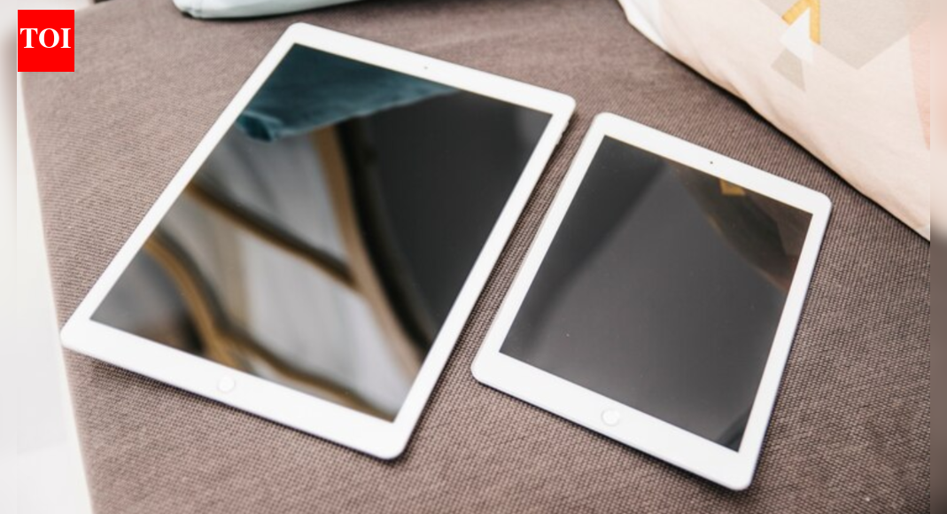 Kindle Vs Tablet: What’s Different, Which One to Buy | - The Times Reviews