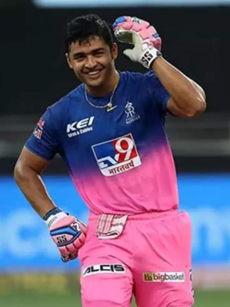 Most Catches In Single Edition Of IPL | Times Now