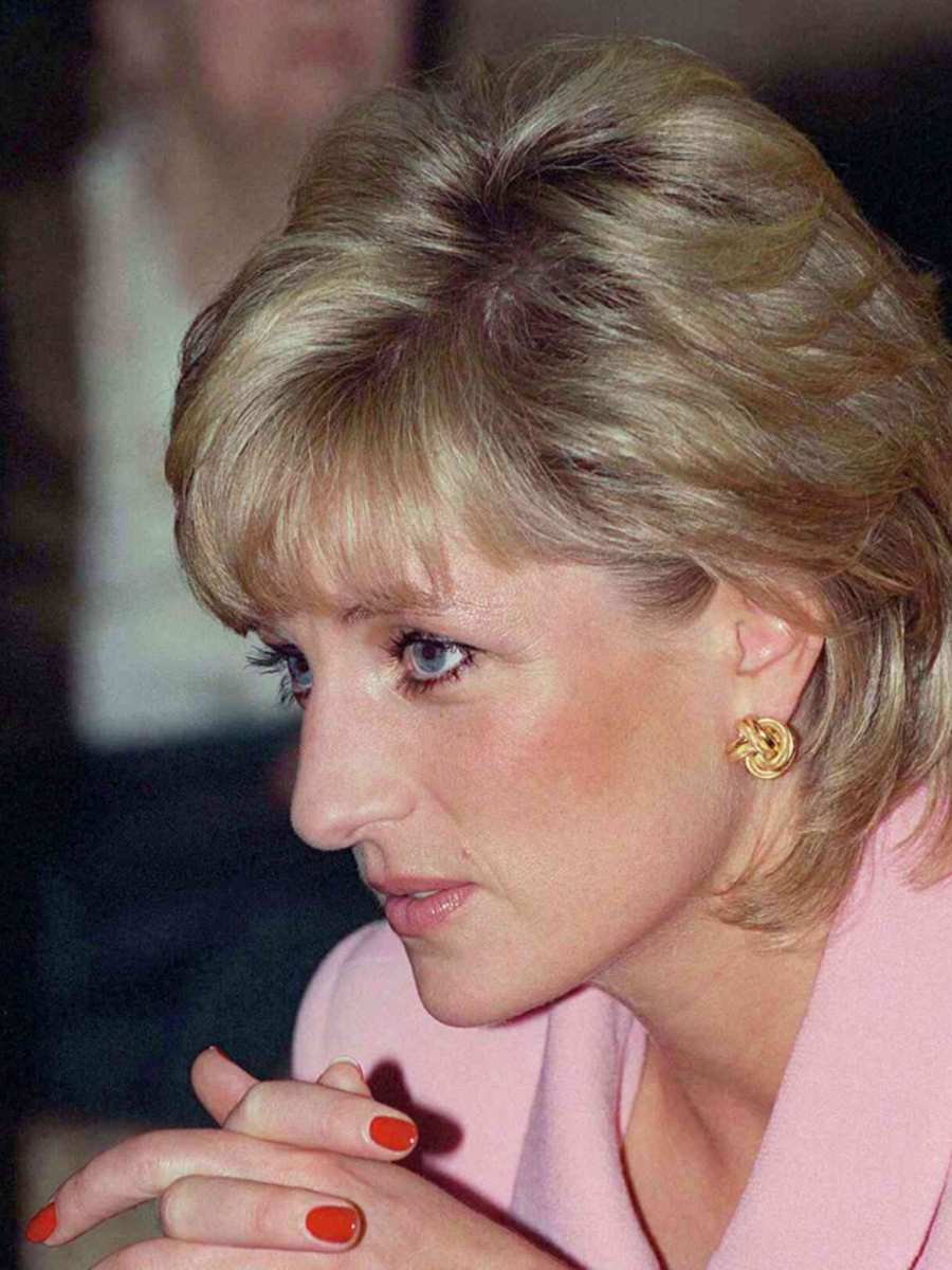 8 Royal Jewels That Are Known To Be Cursed | Times Now