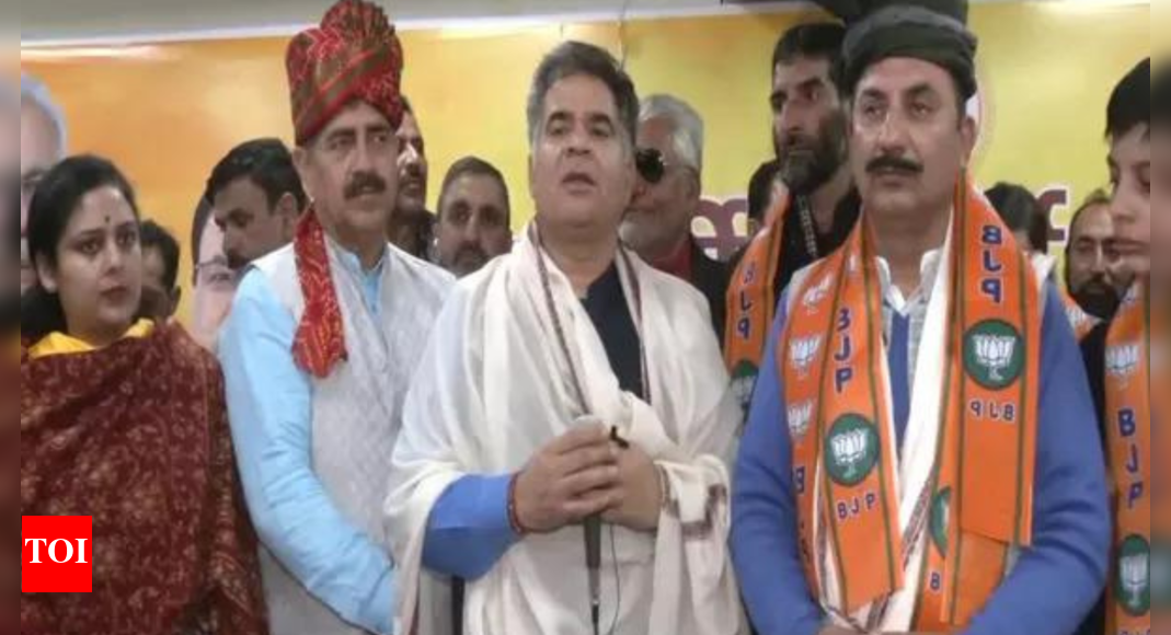 Former National Conference leader Rafiq Shah joins BJP in Jammu-Kashmir ...