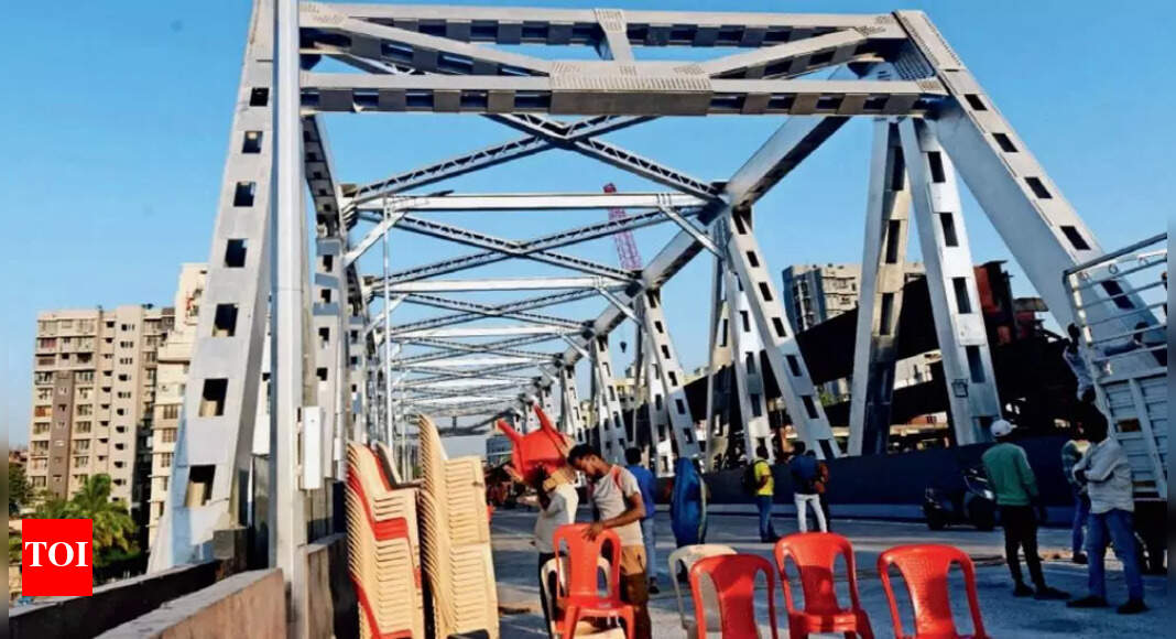 Mumbai's Gokhale bridge to open partially today | Mumbai News - The ...
