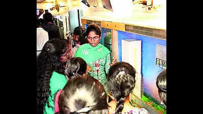 ISRO: Inquisitive students make the most of Isro’s ‘Space on Wheels ...