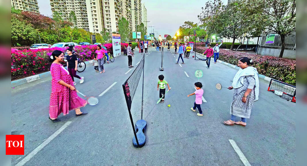 Happy Streets: Happy Streets brightens evening in Hinjewadi Pune | Pune ...