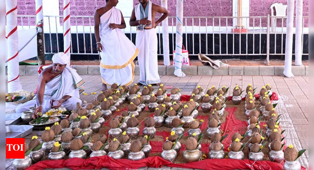 Venur Mahamastakabhisheka: Pratham kalasha sold, others available for ...