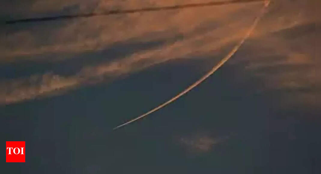 Hezbollah fires new rocket salvo at Israeli base - Times of India