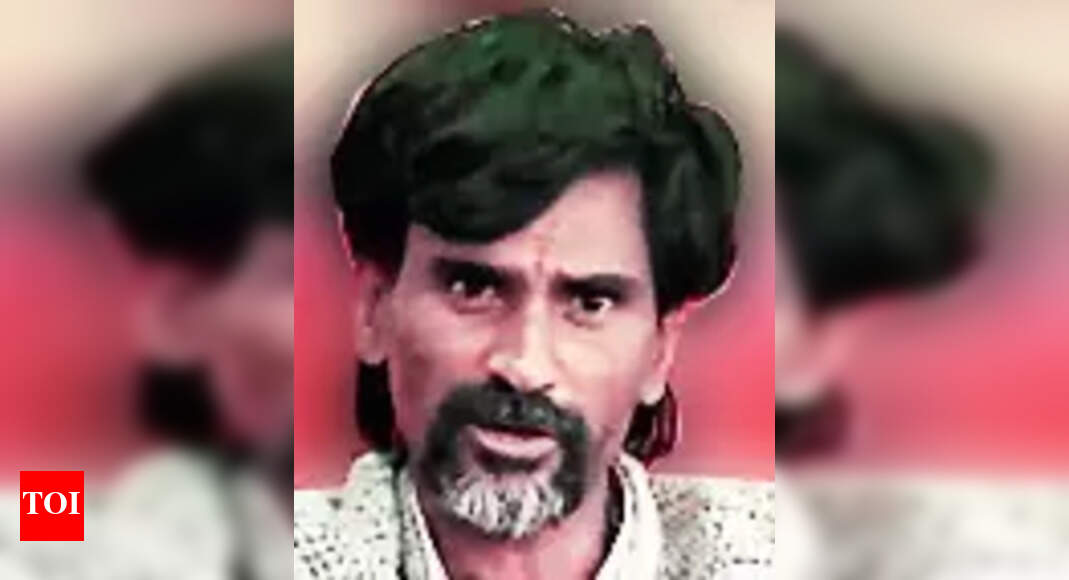 SIT Probe: SIT probe to find 'person' behind Jarange remarks | Mumbai ...