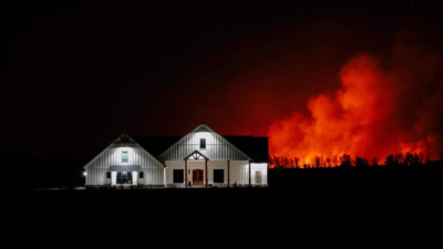 Rapidly expanding wildfires in the Texas Panhandle prompt evacuations ...
