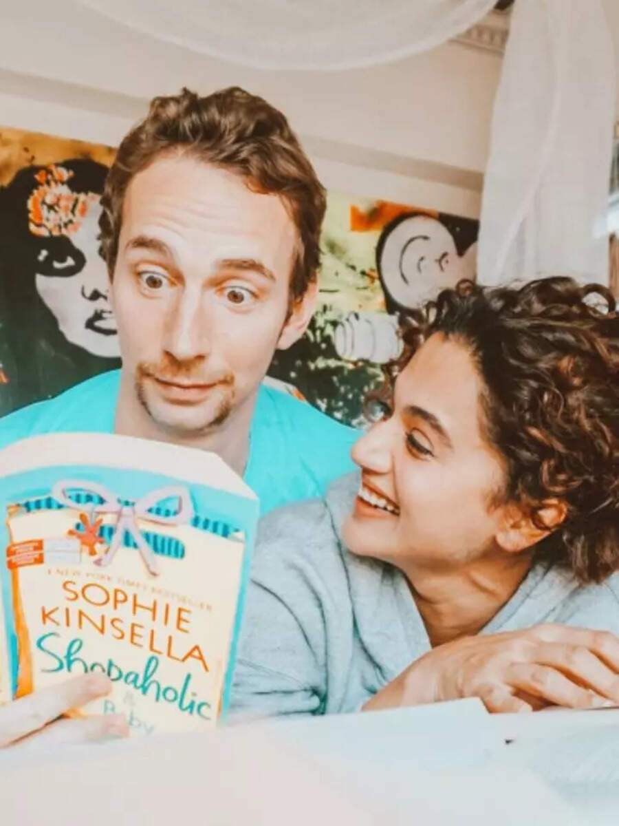 3 books Taapsee Pannu and Mathias Boe were recently spotted with ...