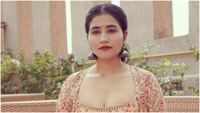 Etimes Explainer: 'Panchayat 2' Actress Aanchal Tiwari Faces Death Hoax | - Times of India