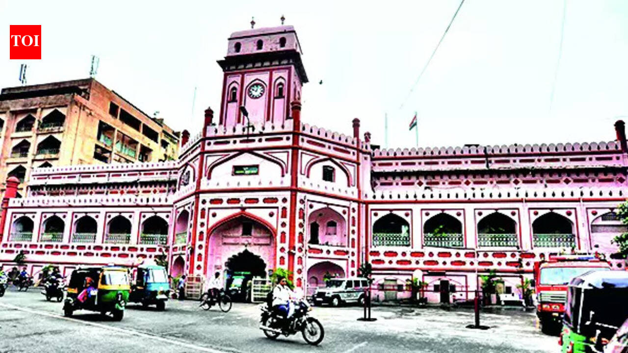 Surat Municipal Corporation Development Projects: New Bus Shelters and ...
