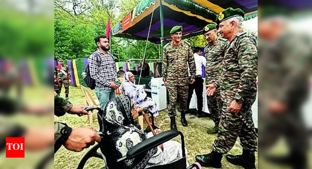 Ex-Servicemen Rally Varanasi: Over 1k veterans attend ex-servicemen rally in Varanasi | Varanasi ...