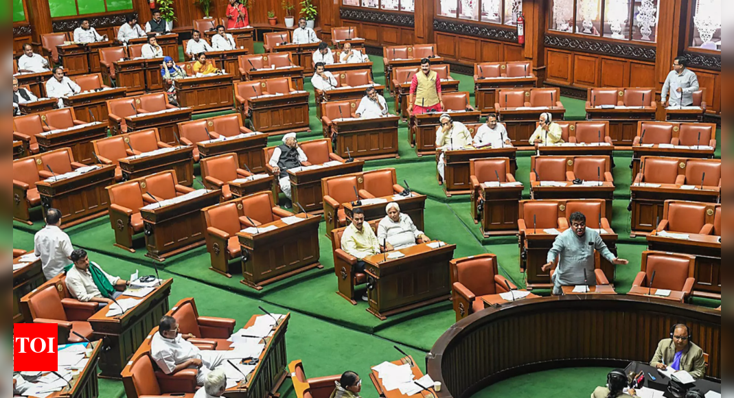 Bengaluru Police arrests three for pro-Pakistan slogans in Karnataka ...