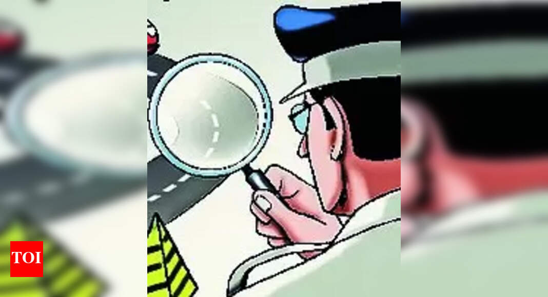 Man Sleeping Under Bus: Man sleeping under bus in Avadi terminus run ...