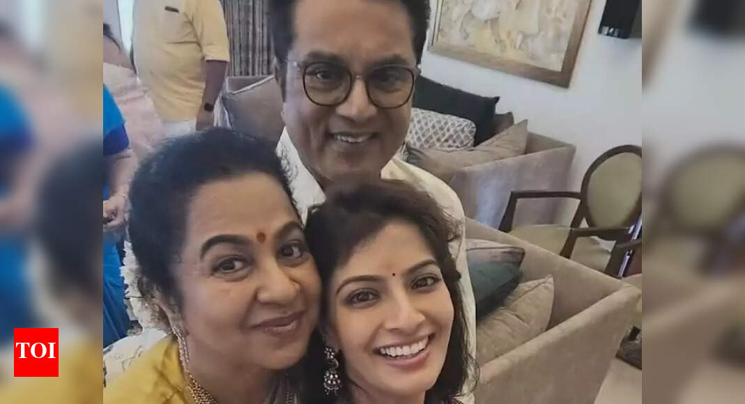 Actress Radhika Sarathkumar wishes her daughter Varalaxmi with a sweet ...