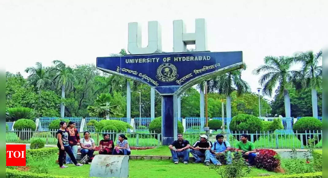 UoH, MANUU awarded graded autonomy by UGC | Hyderabad News - The Times ...