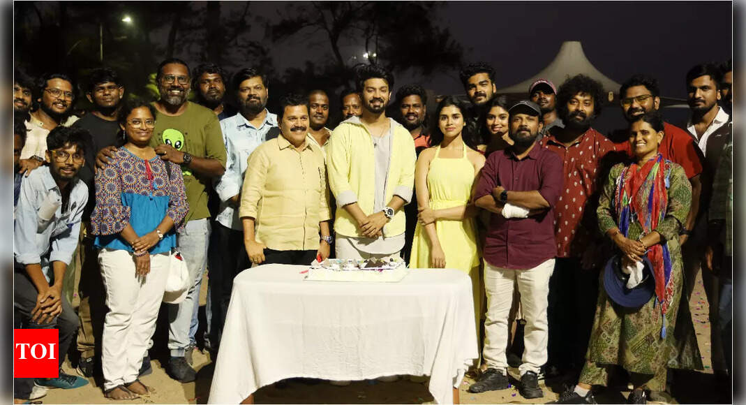 Mahat, Meenakshi's 'Kadhale Kadhale' shooting wrapped | Tamil Movie ...