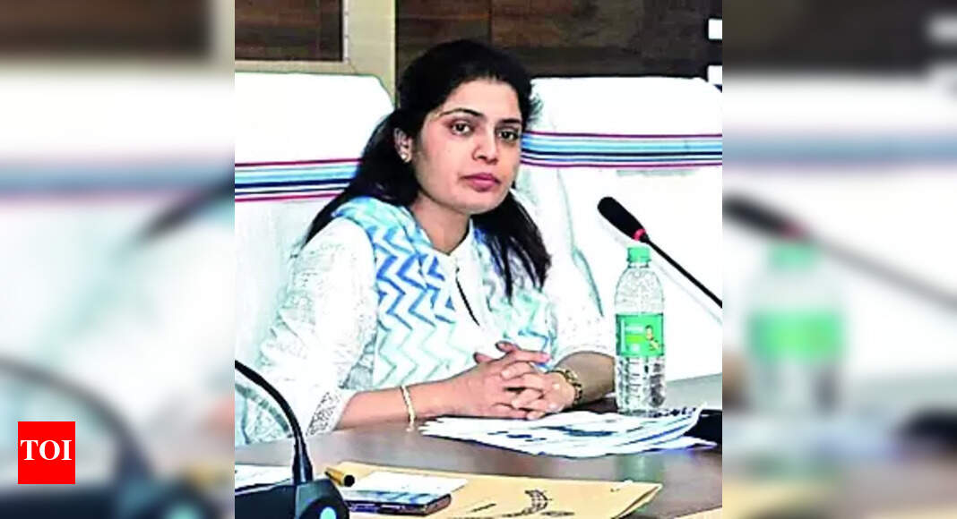 Bokaro DC: Bokaro DC Holds Meet on Road Safety, Plans to Remove Encroachments from National ...