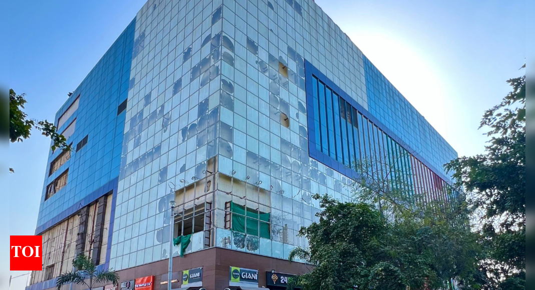 HRera imposes Rs 50 lakh penalty on Metro World Mall for non ...