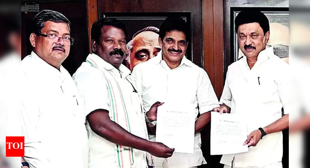 DMK: Congress signs pact with DMK for 10 seats in Tamil Nadu and ...
