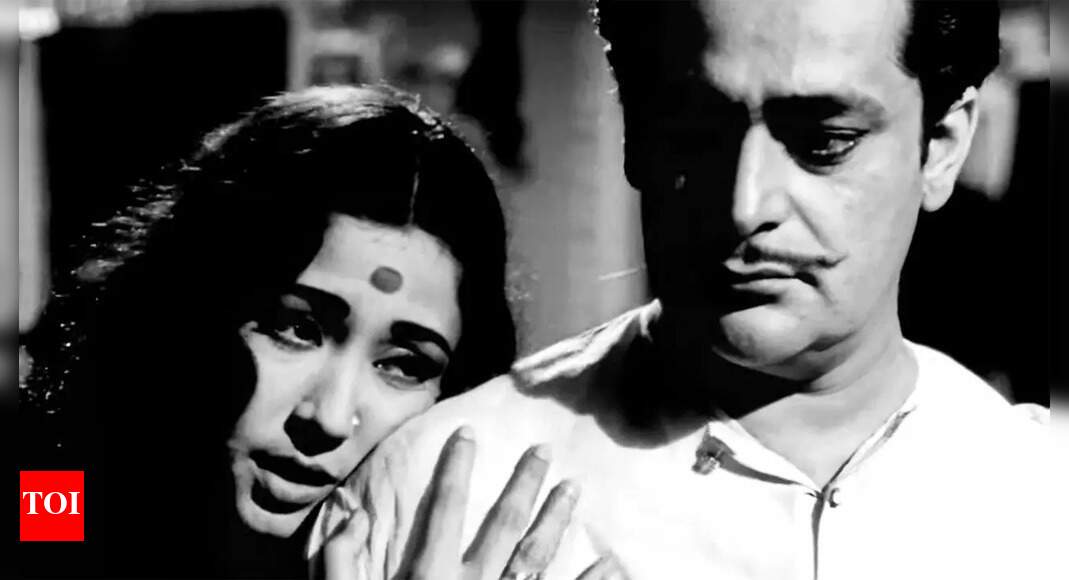 Gulzar saheb comes out as a champion of writing female desire in songs ...