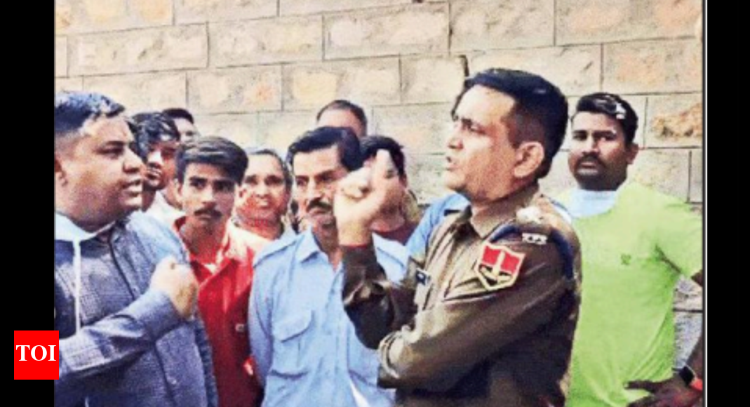 Missing Report: Body lies unidentified for days, cop refuses to file ...