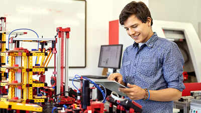 Top engineering colleges in Telangana other than IITs and NITs ...