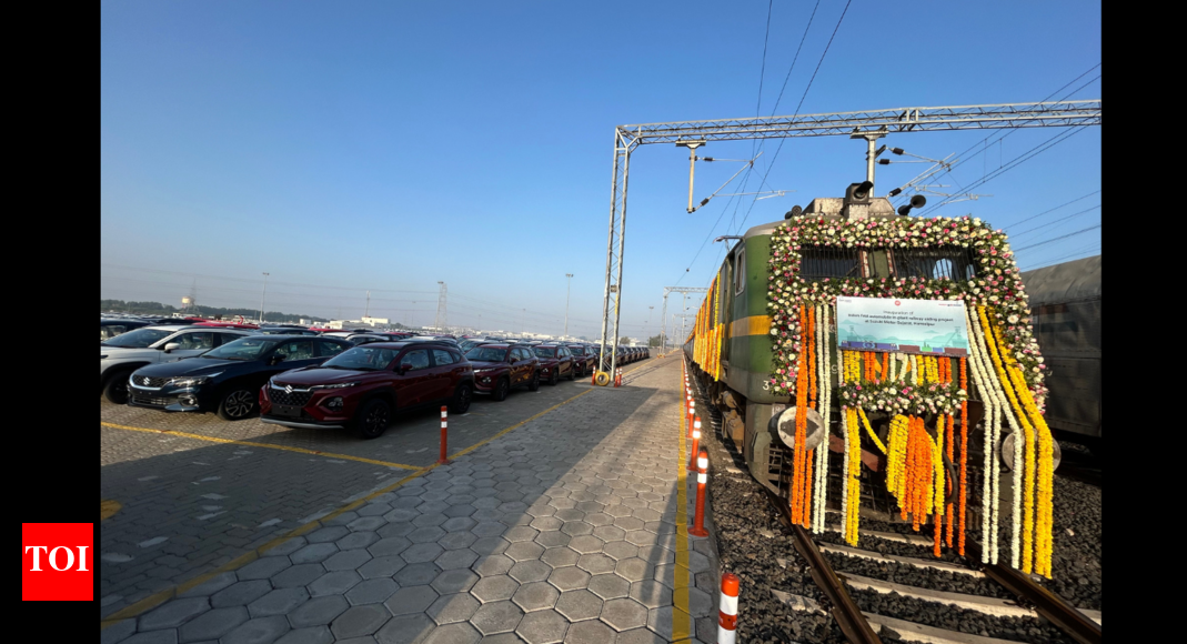 PM inaugurates India’s first in-plant railway siding project at SMG ...