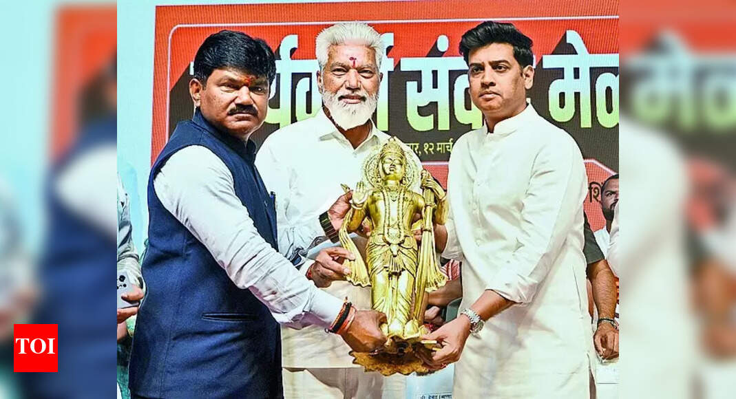 Godse: Shiv Sena announces Hemant Godse as candidate for Nashik Lok ...