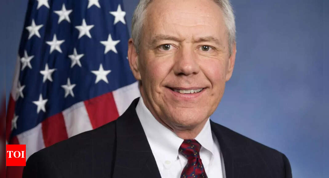 Republican Rep. Ken Buck to leave Congress next week, narrowing GOP's ...