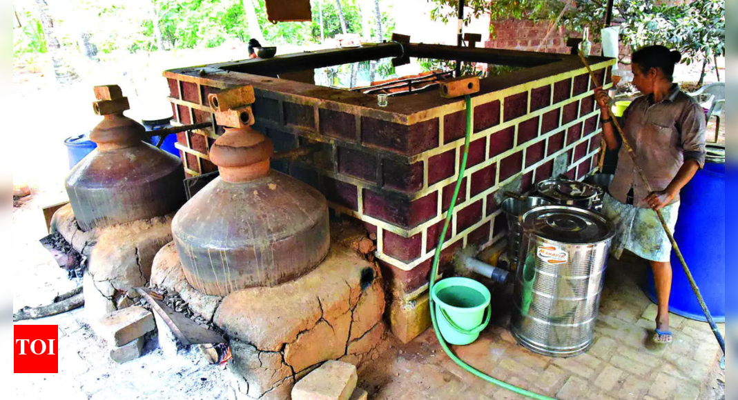 Don’t use ‘hurrack’ tag for feni: Excise department | Goa News - The ...