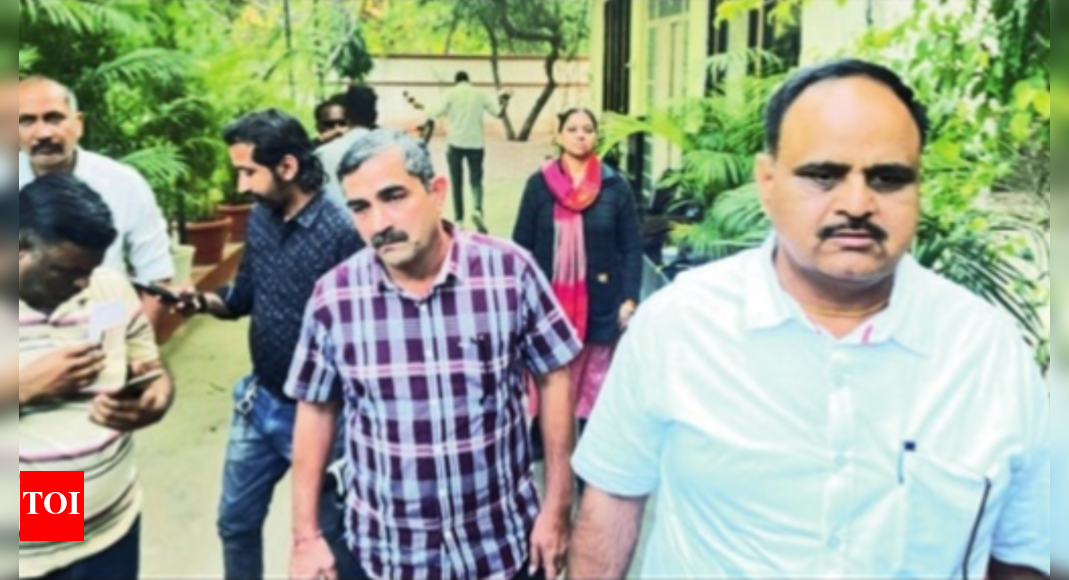 Acb Questions Rpsc Member Arya For Over 2 Hours In Ajmer Ajmer News