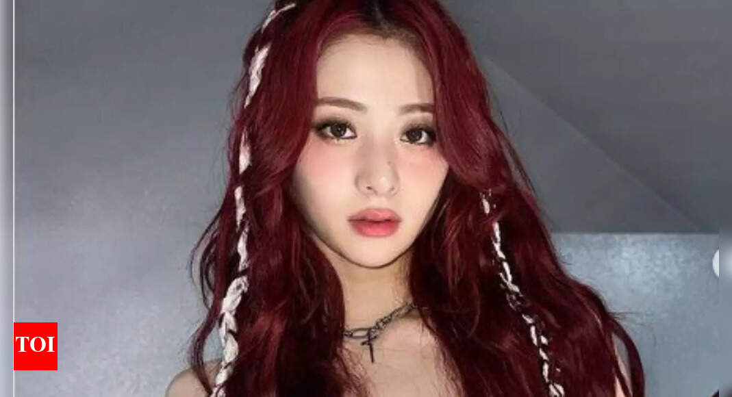 Heo Yunjin from LE SSERAFIM stars in Max's 'Stupid in Love' music video | K-pop Movie News ...