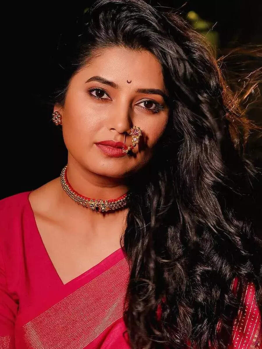 Prajakta Mali reimagines traditional saree elegance | Times of India