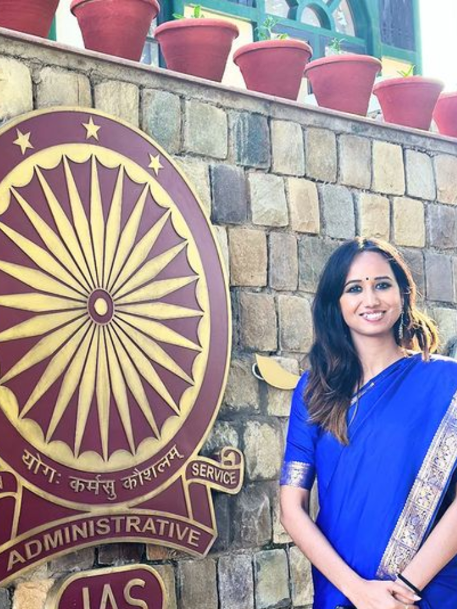 IAS Krati Raj Biography, Education, Current Posting & More | Times Now