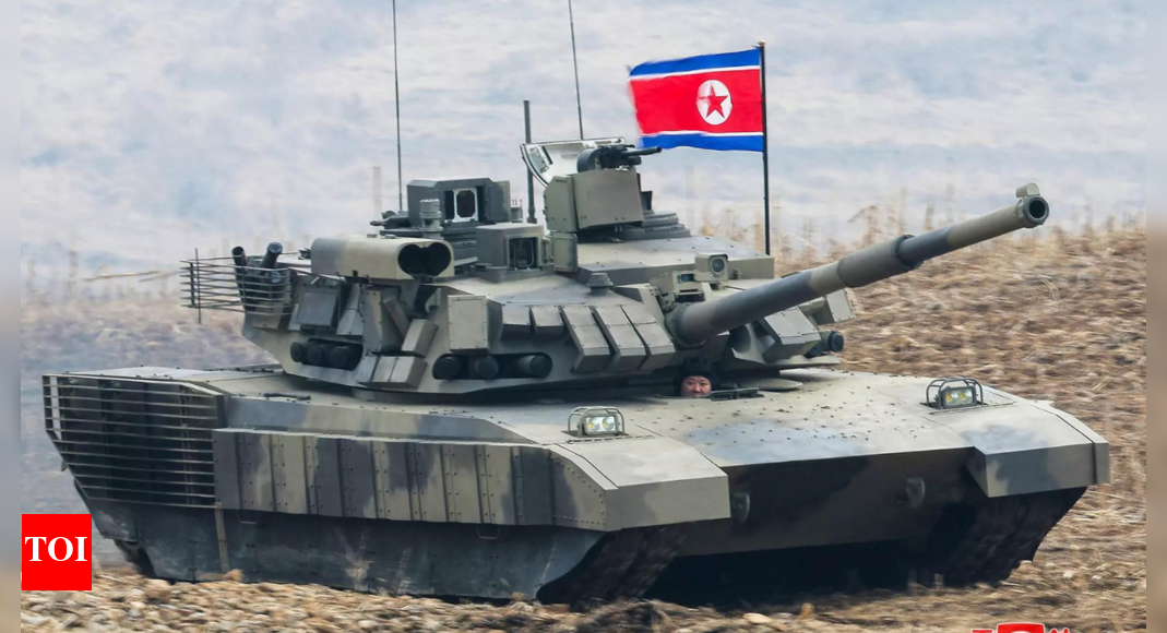 North Korean leader Kim Jong Un unveils and 'drives' new battle tank ...