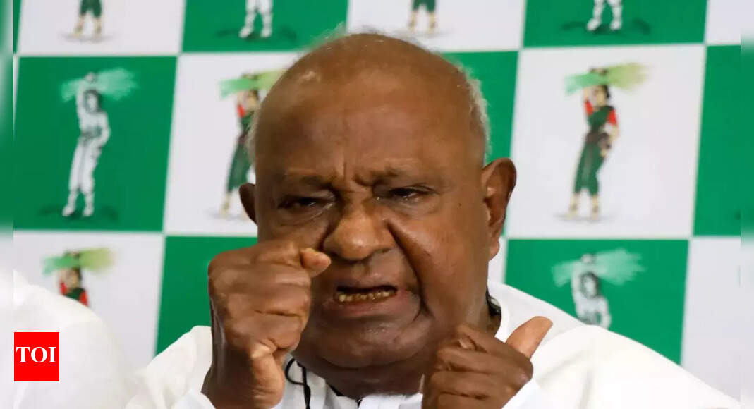 BJP drops 9 sitting Karnataka MPs; it's Dr CN Manjunath vs DKS brother ...