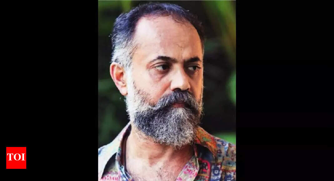 Jeyamohan cannot make sense of complex social realities or critically ...