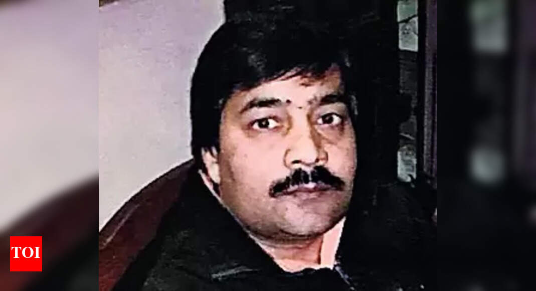 UP: Court acquits perfume trader Piyush Jain in gold bars case | Kanpur ...