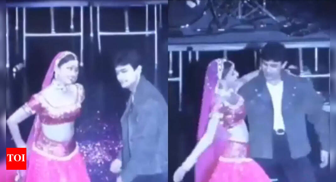 Throwback: Watch Aamir Khan and Aishwarya Rai grooving to the 'DDLJ' song | Hindi Movie News ...