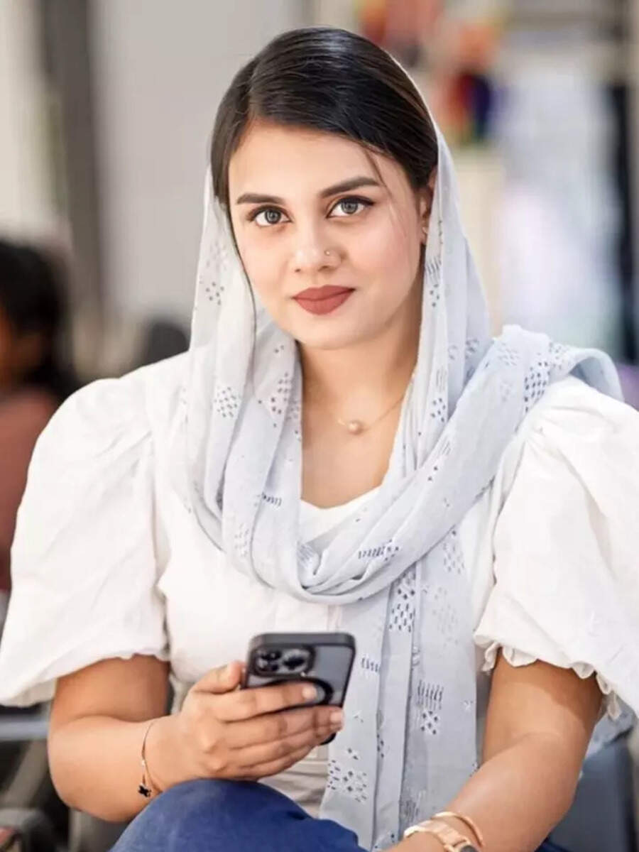 Bigg Boss Malayalam 6 contestant Jasmin Jaffar: Here's everything about ...