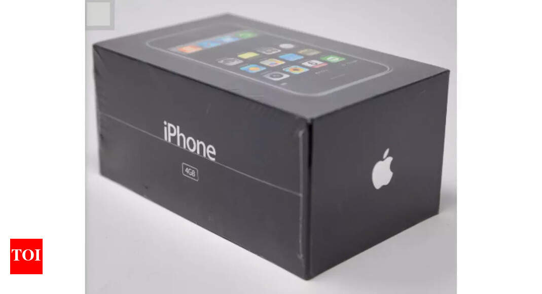 Factory-sealed model of original iPhone goes on auction: Bidding price ...