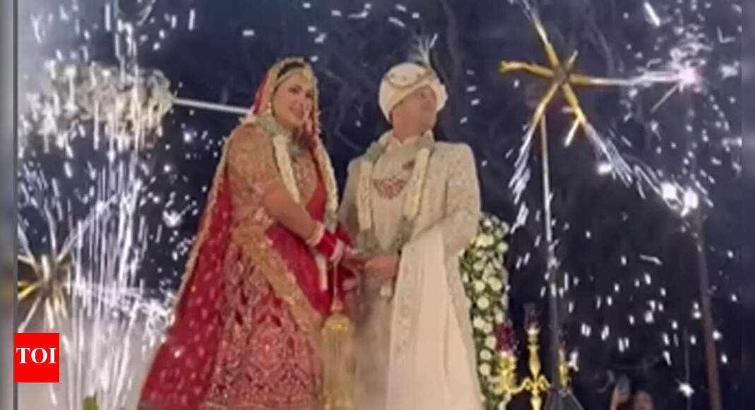Twinkle Vasisht ties the knot with fiance Harsh Tuli; Kundali Bhagya co ...