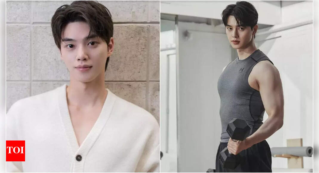 Days before military enlistment, Song Kang's muscular physique sends ...