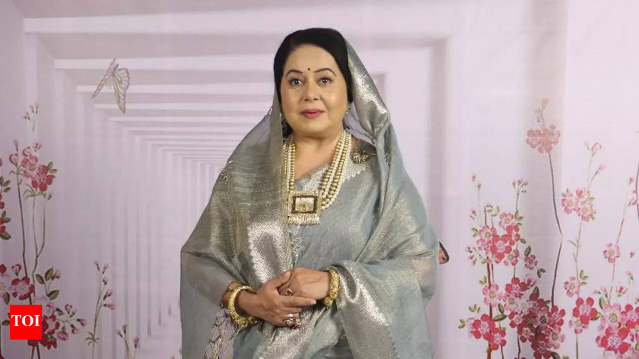 Neelu Vaghela Criancas Jay Rajputana Jay Mataji 👑🙏#foyou