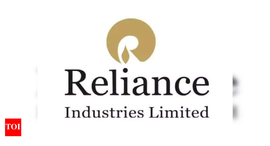 2 Qwik Supply directors linked to Reliance entities; not subsidiary ...